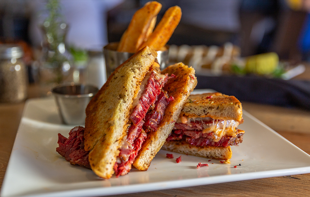 CraftWay Kitchen – Your local neighborhood gathering spot.